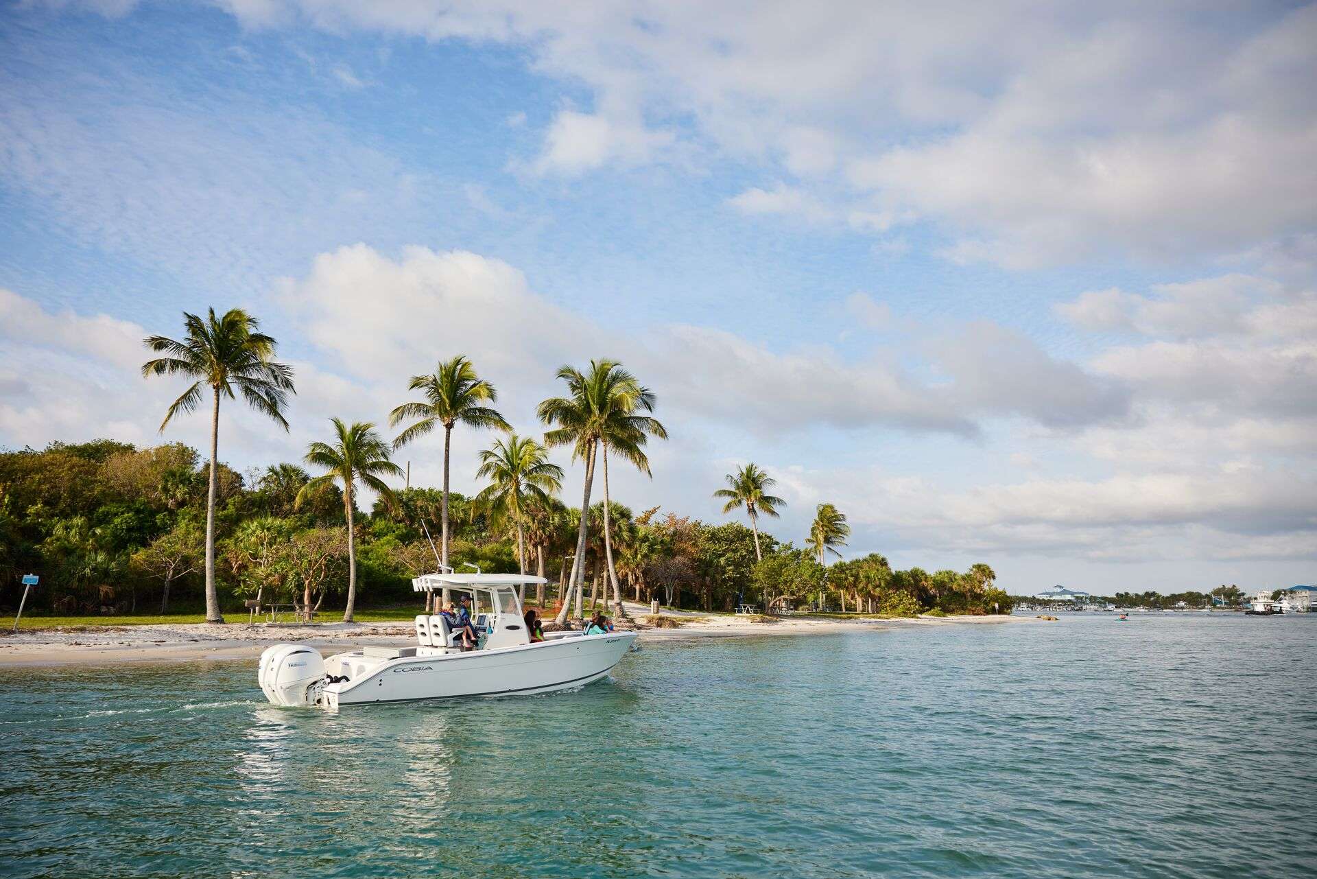 What is Running Aground? (And How to Avoid it) | ilearntoboat