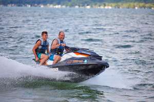 How to Get a Florida Jet Ski License | ilearntoboat