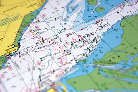 How to Read Marine Navigation Charts | ilearntoboat