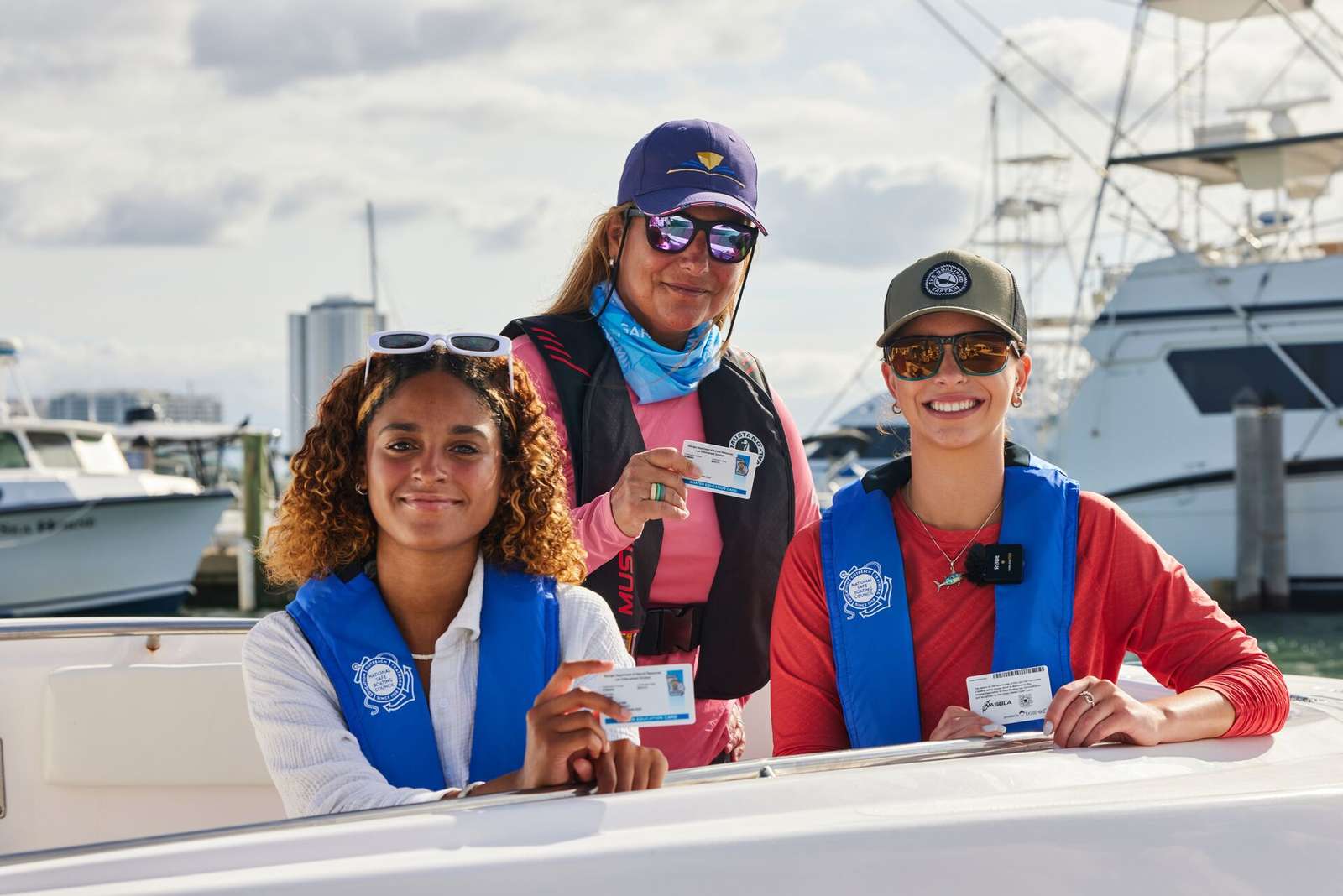 Boater Safety Card vs. Boating License | ilearntoboat